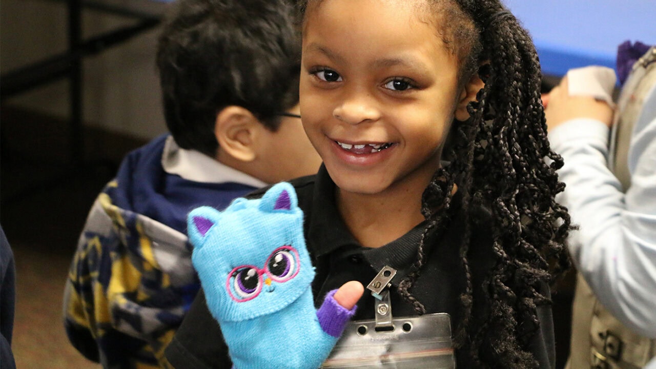 Donate Today to Warm Hands this Winter | Mittens for Detroit